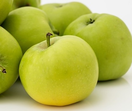 Fehér Klára alma - Gyümölcspédia